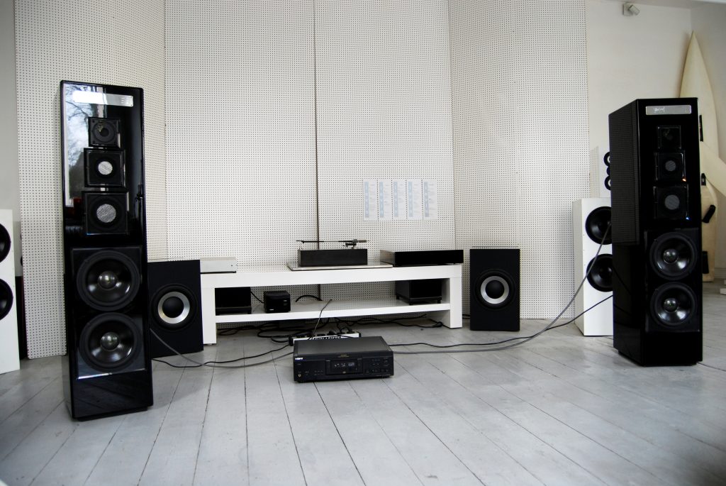 Silbersand Lautsprecher FM 401 – levin design Solingen, Germany